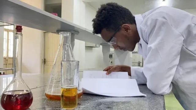 Ermiyaas Waaqshumaa: 'Cimee hojjechaa kanan jiru biyyi keenya wiskii ...