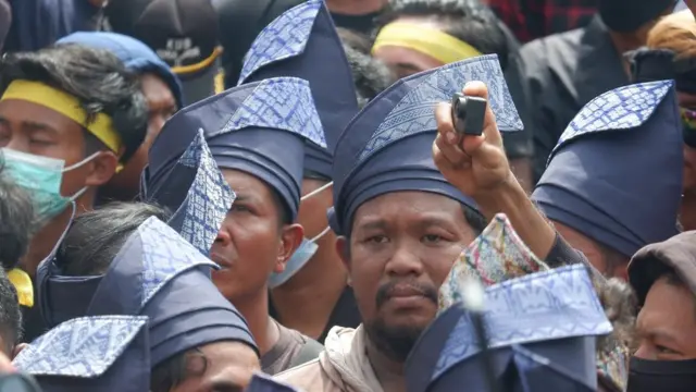 Rempang Eco City: Bentrokan aparat dan warga kampung adat yang terancam tergusur proyek ...