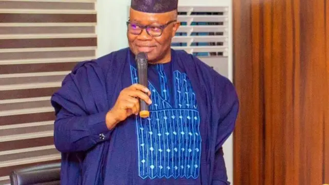 Godswill Akpabio: Àwọn ohun tó yẹ ko mọ̀ nípa ààrẹ aṣòfin àgbà tuntun ...