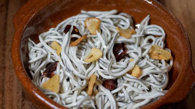 Angulas, el alimento de lujo por el que se pagan más de US$1.300 el ...