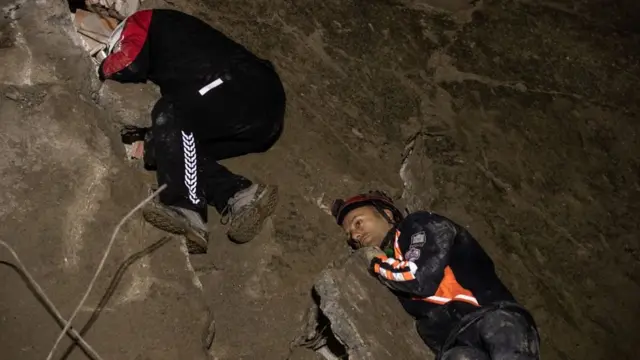 Gempa Turki dan Suriah: Korban meninggal mencapai 40.000 orang, Suriah buka lagi penyeberangan ...