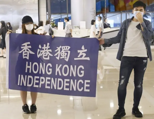 Ekstradisi Hong Kong: Inggris bekukan perjanjian ekstradisi dengan Hong ... Ekstradisi Hong Kong: Inggris bekukan perjanjian ekstradisi dengan Hong ...