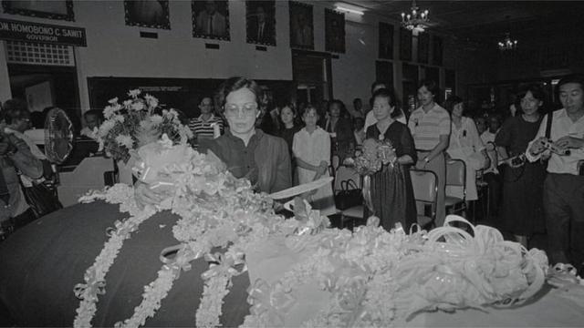 Žene: Od Sonje Gandi do Julije Navaljne - udovice političara koje su ...