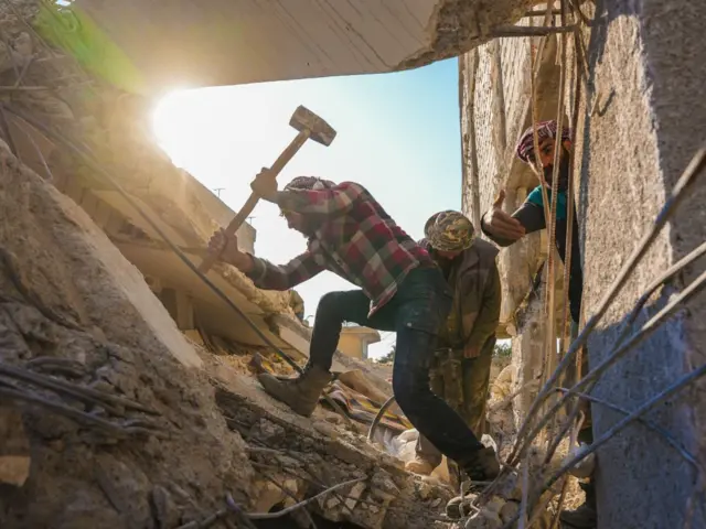 Gempa Turki-Suriah: 'Keajaiban', bayi dan perempuan 12 tahun berhasil diselamatkan setelah ...