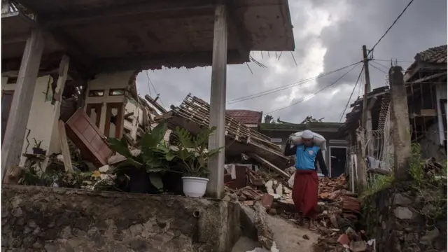 Gempa terjadi 16 kali dalam dua pekan di Indonesia, mengapa sekarang gempa 'sering terjadi ...