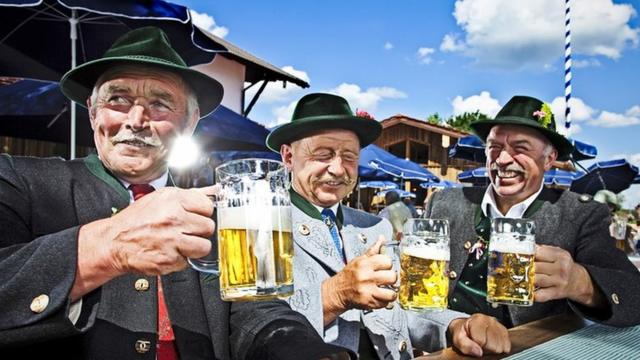 ¿De dónde viene el estereotipo de que los alemanes son el pueblo "menos ...