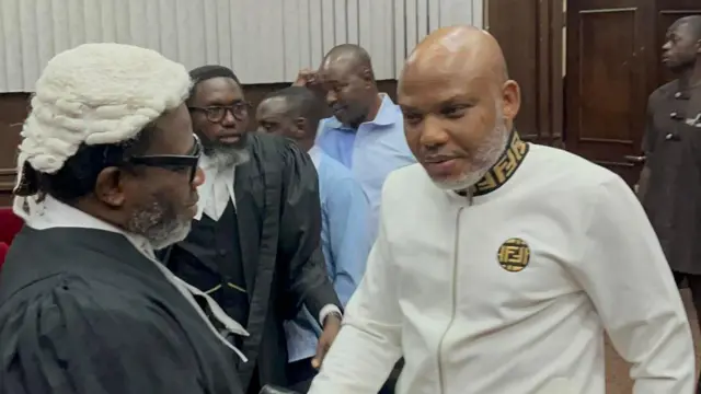 Nnamdi Kanu trial: Judge reject Ipob leader application to dey on ‘house arrest’ - BBC News Pidgin