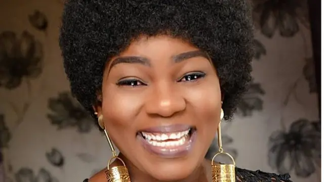 Ada Ameh burial: Tears flow as dem bury di late Nigerian actress - BBC News Pidgin