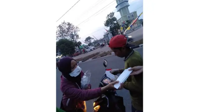 Kebakaran hutan Kalimantan Tengah : 'Warga batuk-batuk, sesak napas, hingga harus turun tangan ...