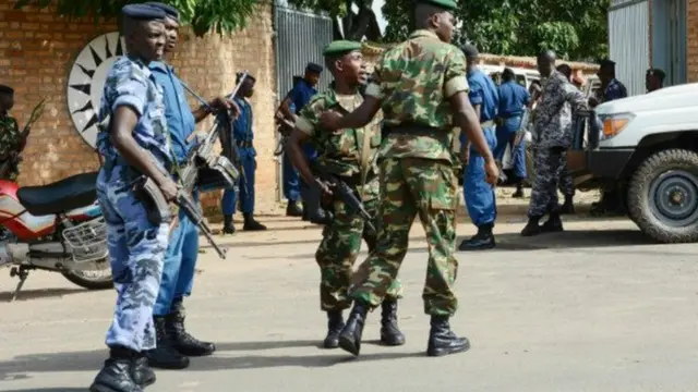 Burundi : recrudescence des arrestations d'opposants - BBC News Afrique