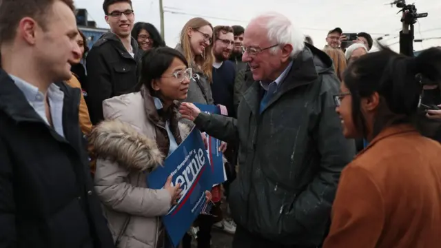 ABD başkanlık seçimleri - Demokrat Parti'nin Iowa'daki sorunlu ön ...