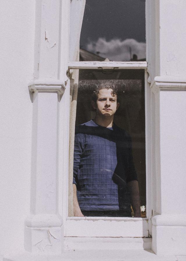 Virus corona dan lockdown: Kisah fotografer yang menemukan keintiman dengan para tetangganya ...