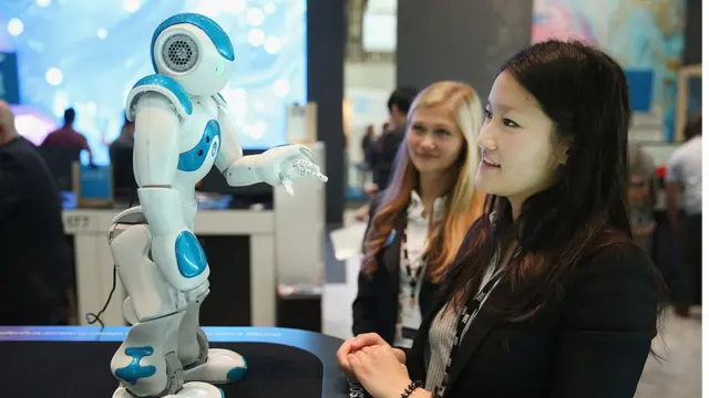 Apakah robot dapat menggantikan fungsi layanan pelanggan? - BBC News ...