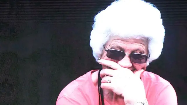 Ans Botha, la increíble historia de la mujer de 76 años elegida como ...