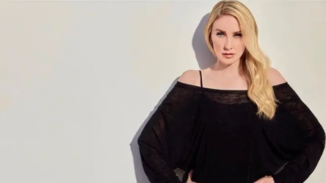 El quimerismo de Taylor Muhl, la modelo y cantante que absorbió a su ...