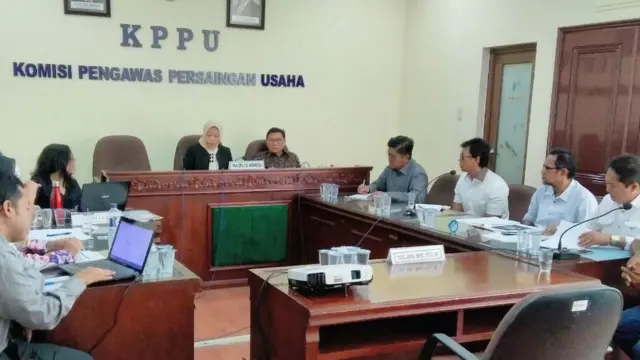 Bagaimana komisioner Komisi Pengawas Persaingan Usaha (KPPU) bisa ...
