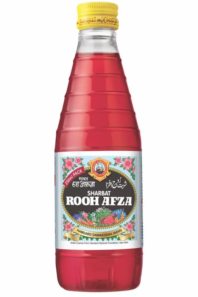 رمضان میں انڈیا بھر سے روح افزا غائب؟ - BBC News اردو