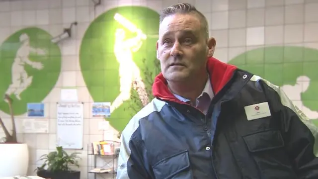 "Мысли дня" в лондонском метро настраивают пассажиров на лучшее - BBC ...