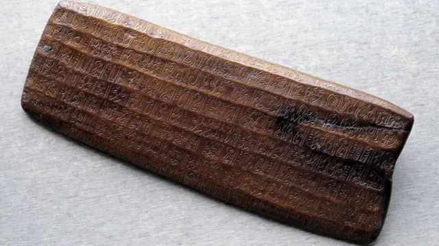 Isla de Pacua: el fascinante origen del rongo rongo, el sistema de ...