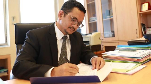 Ibu orang Indonesia, bapak warga Malaysia: 'Saya lahir dan besar di negeri ini, tapi tak punya ...