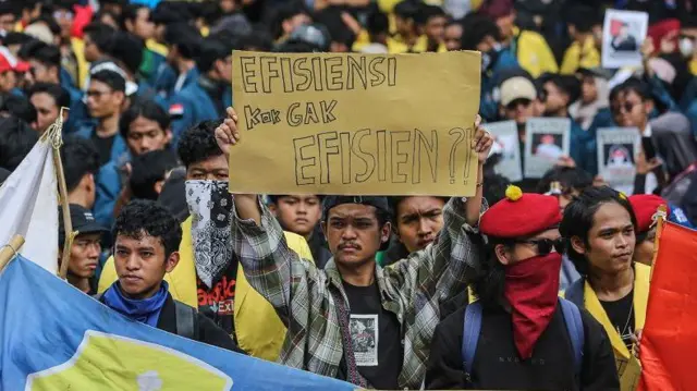 Demo Indonesia Gelap: Aksi Indonesia Gelap menanti langkah konkret pemerintah – 'Indonesia belum ...