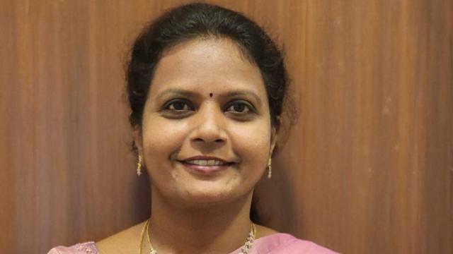 மெஹந்தியால் உடலில் அரிப்பு, ஒவ்வாமை ஏற்படுவது ஏன்?தடுப்பது எப்படி ...