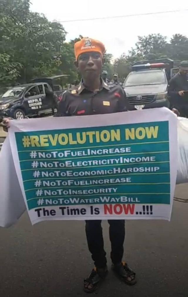 Happy Independence Day Nigeria "October 1st protest" pictures as police ...