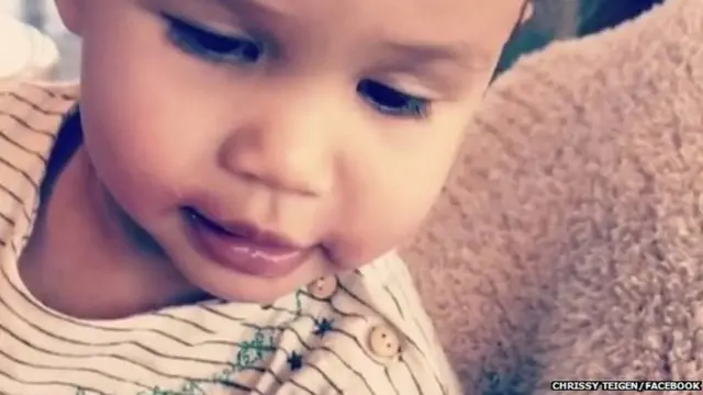 John Legend and Chrissy Teigen dey expect baby no. 2 - BBC News Pidgin