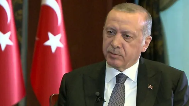 Dilkii Khaashuqji: Hogaamiyaha Turkiga oo si toos ah u eedeeyay ...