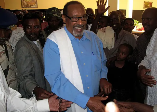 Taariikh-Nololeedkii: Axmed Maxamed Maxamuud (Siilaanyo) oo nus qarni ...