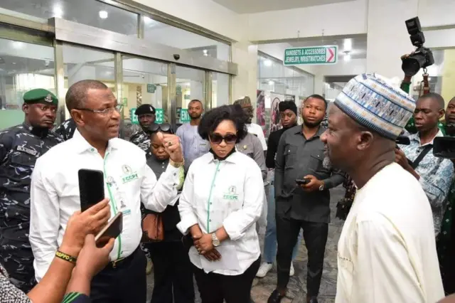 Sahad Stores Abuja: Why goment close popular Sahad Stores as hunger bite harder - BBC News Pidgin