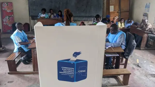 Elections en RDC 2023 : Chronique en images d'un vote mouvementé en RD ...