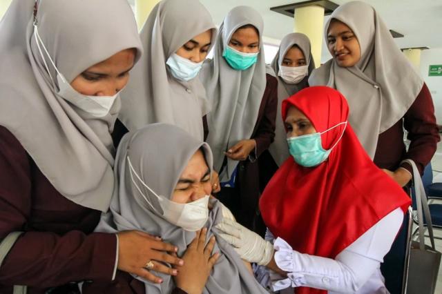 Vaksin Covid Bisakah Puluhan Juta Dosis Yang Menumpuk Bahkan Rusak Di