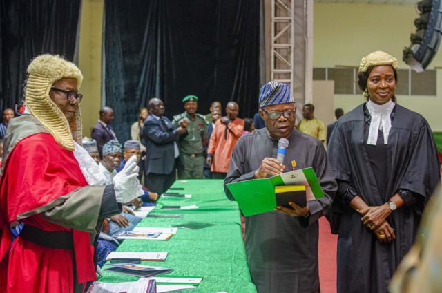 Olayide Adelami di igbákejì gómìnà Ondo - BBC News Yorùbá