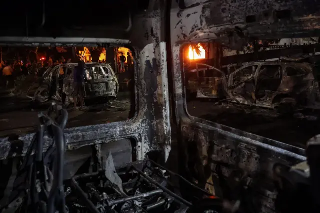 Sopir kendaraan taktis yang melindas Affan Kurniawan dihukum demosi tujuh tahun – 'Kami mohon ...