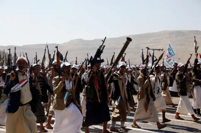 Rebelles Houthis du Yémen : les effets de la crise maritime de la Mer rouge sur le commerce ...