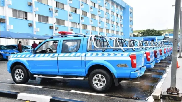 Federal road safety react afta truck crush dia officers to death while ...