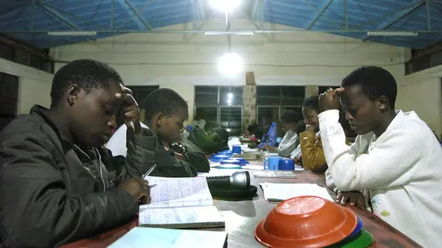 Coronavirus: U Rwanda rwafashe ingamba zirimo gufunga amashuri n ...