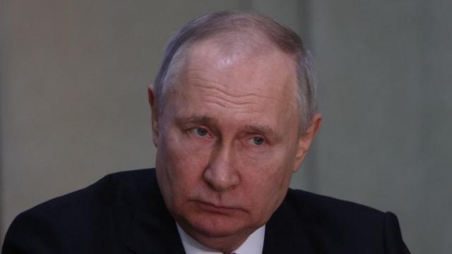 La Corte Penal Internacional Emite Una Orden De Arresto Contra Vladimir