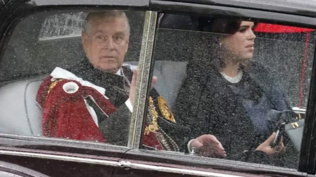 King Charles Coronation don happun for Westminster Abbey in di presence ...