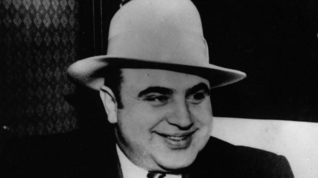 "Un marido ejemplar": los secretos de la vida privada de Al Capone, el ...