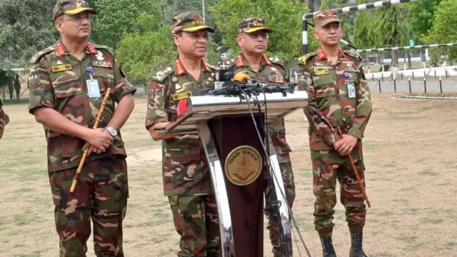বান্দরবান সফরে সেনাপ্রধান, দু’জন শীর্ষ কুকি-চিন নেতাও আটক - BBC News বাংলা
