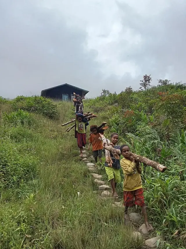 Pilot Susi Air: Cerita di balik hari-hari jelang pembebasan Philip Mehrtens – ‘Kau harus jadi ...