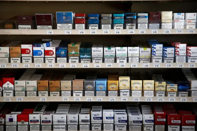 Pro-kontra rencana kemasan rokok standar – Mengapa kebijakan ini ditentang serikat pekerja ...