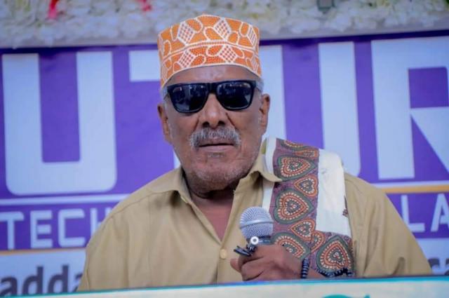 Maxaa lagu xusuustaa abwaan Jaamac Kadiye oo Laascaanood ku geeriyooda? - BBC News Somali