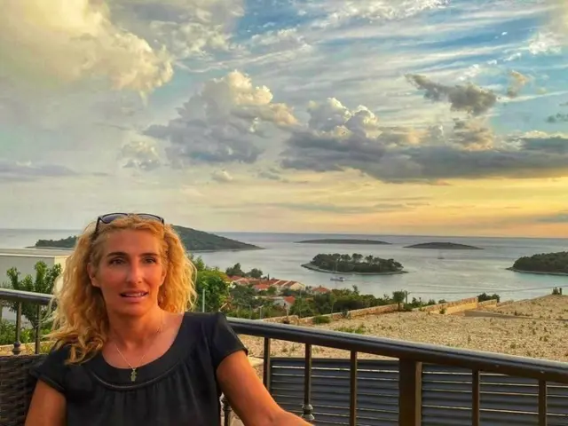 Korona virus, letovanja i Jadran: Kako je sad na moru? - BBC News na ...