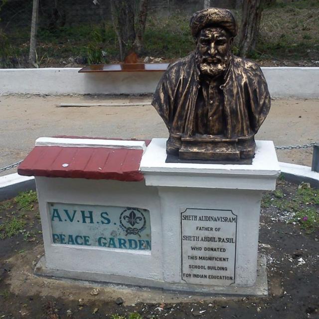 علیدینا وسرام: یوگینڈا کے ’بے تاج بادشاہ‘ کہلائے جانے والے گجراتی ...