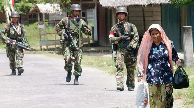 Pelanggaran HAM berat: Pemerintah usulkan pencabutan qanun KKR Aceh, upaya ‘memutihkan dosa-dosa ...