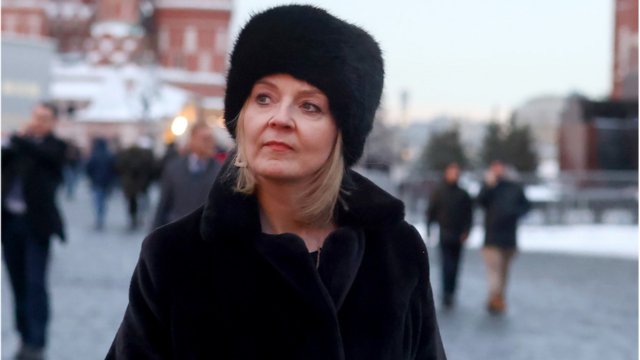 Liz Truss: Di rise and (quick) fall of di British PM for foto - BBC ...