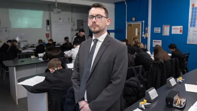El director de escuela que salvó a sus alumnos de un hombre armado ...